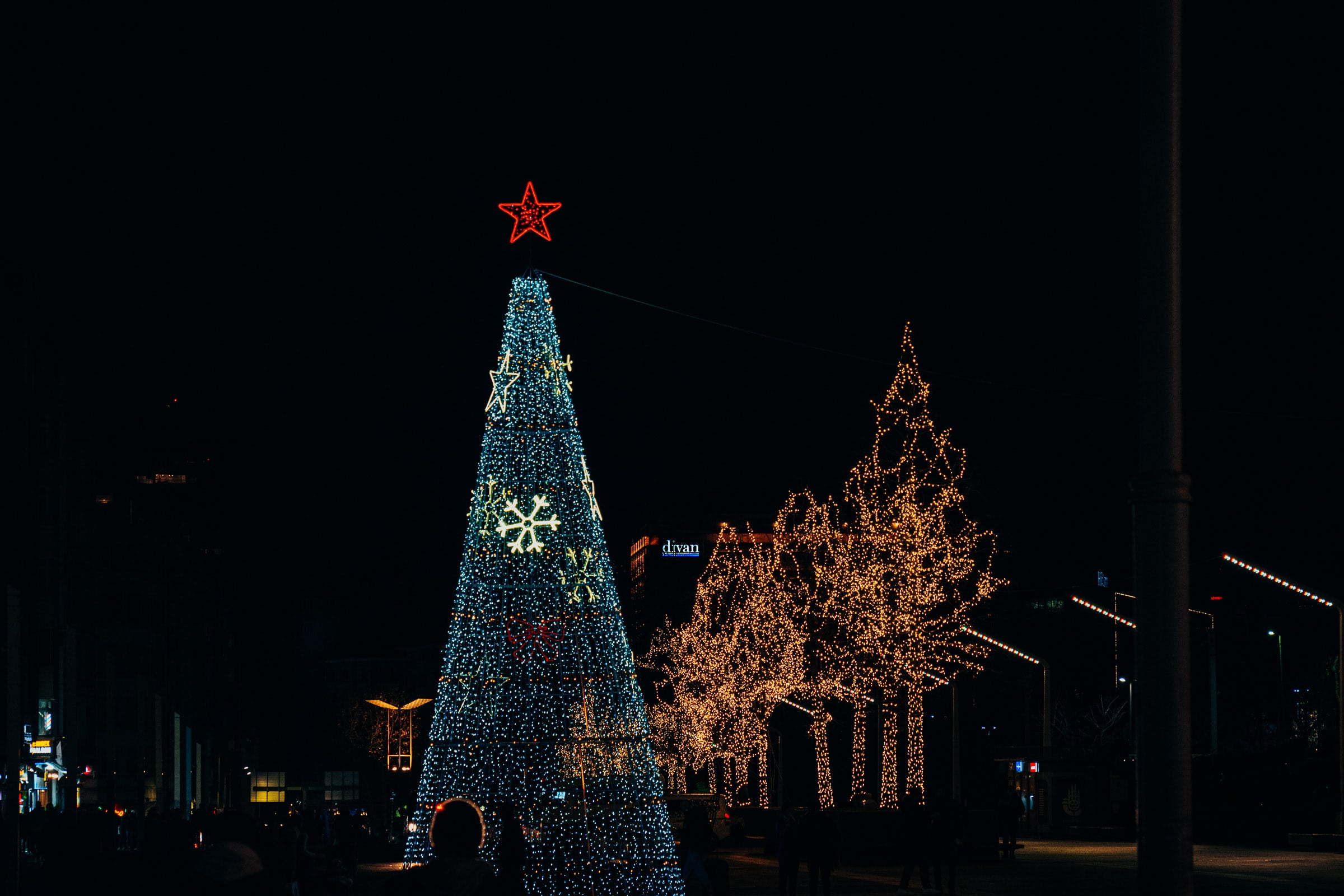 Divine in Divan / Hotel Divan Istanbul & Air Serbia - BambolaI
